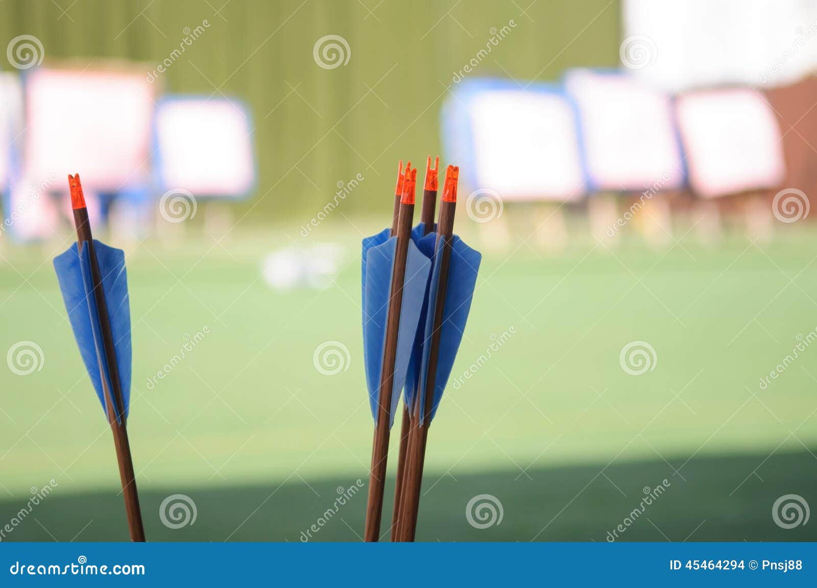 Archery arrows stock photo. Image of arrows, green, arrow - 45464294