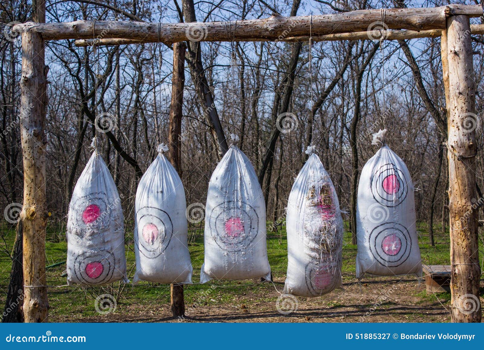 Archery shooting target stock image. Image of hobby, green - 51885327