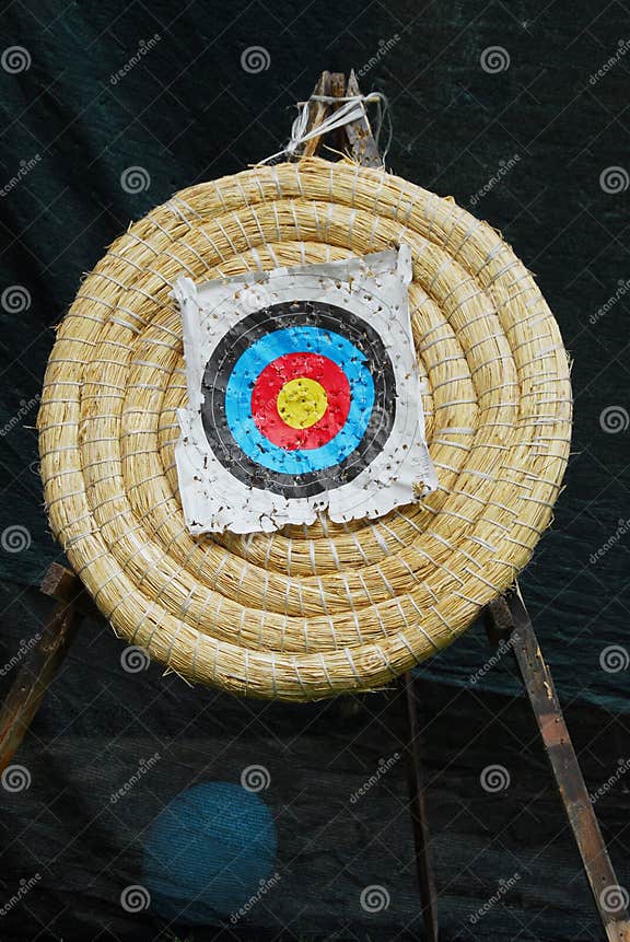 Archery Target stock image. Image of shoot, trees, green - 6005137