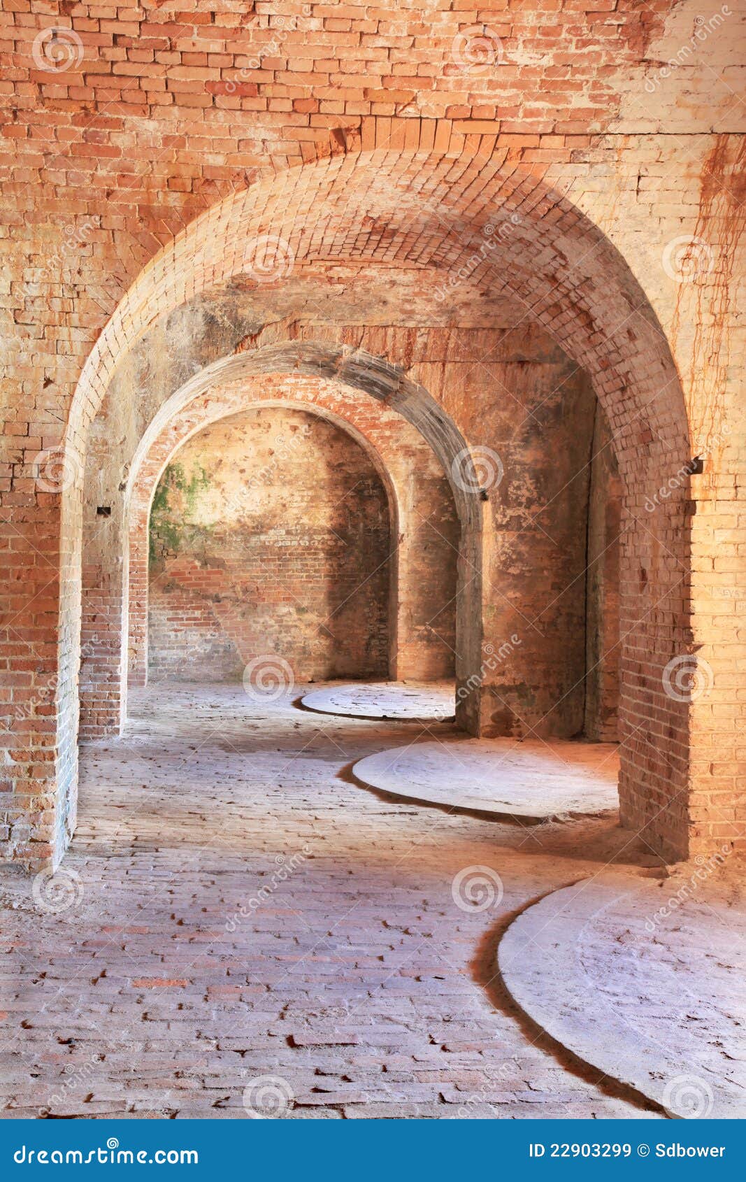 Arches of 1800 Fort Interior Stock Image - Image of 1800, brick: 22903299