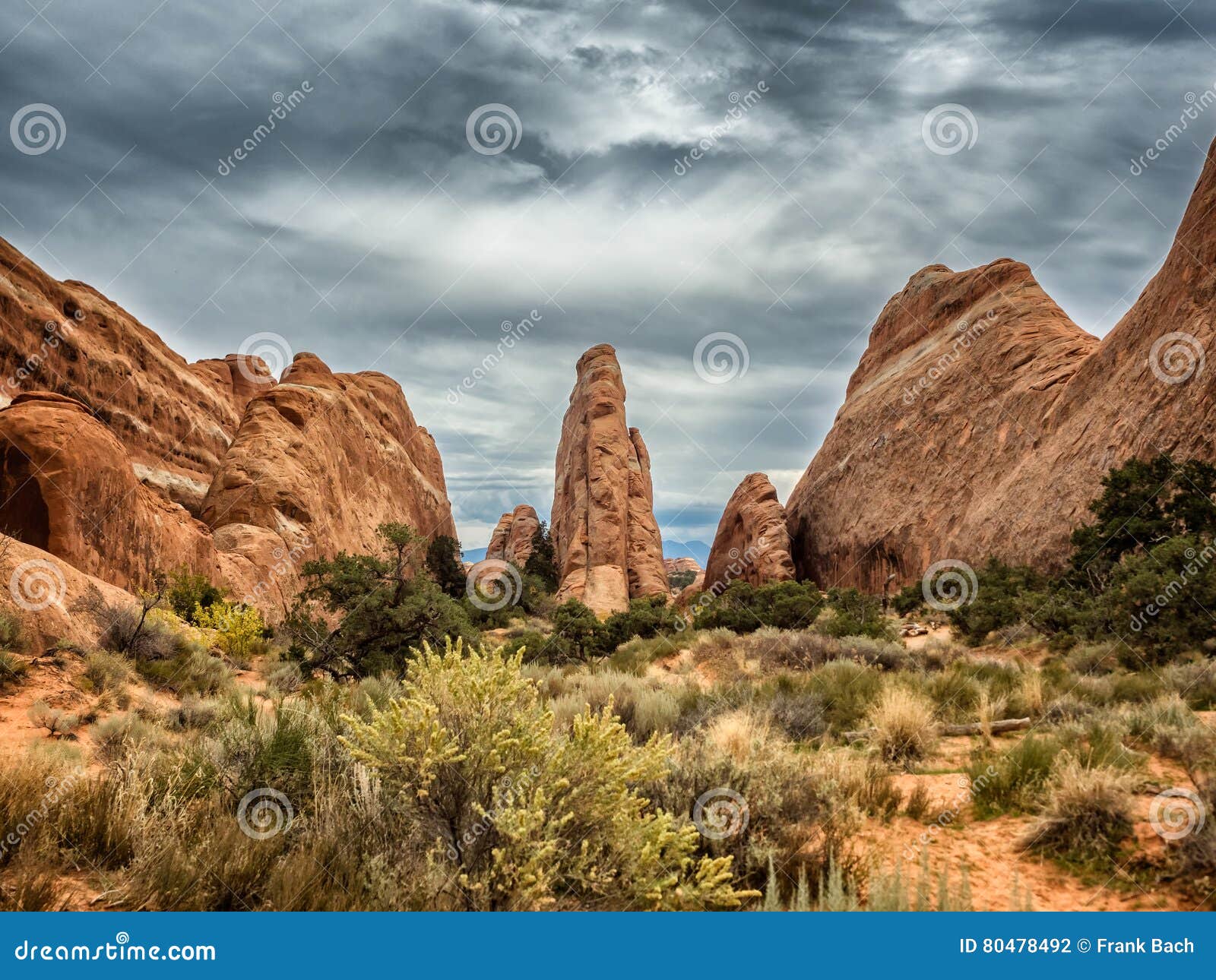 Arches National Monument Devils Garden, Utah Stock Photo - Image of ...