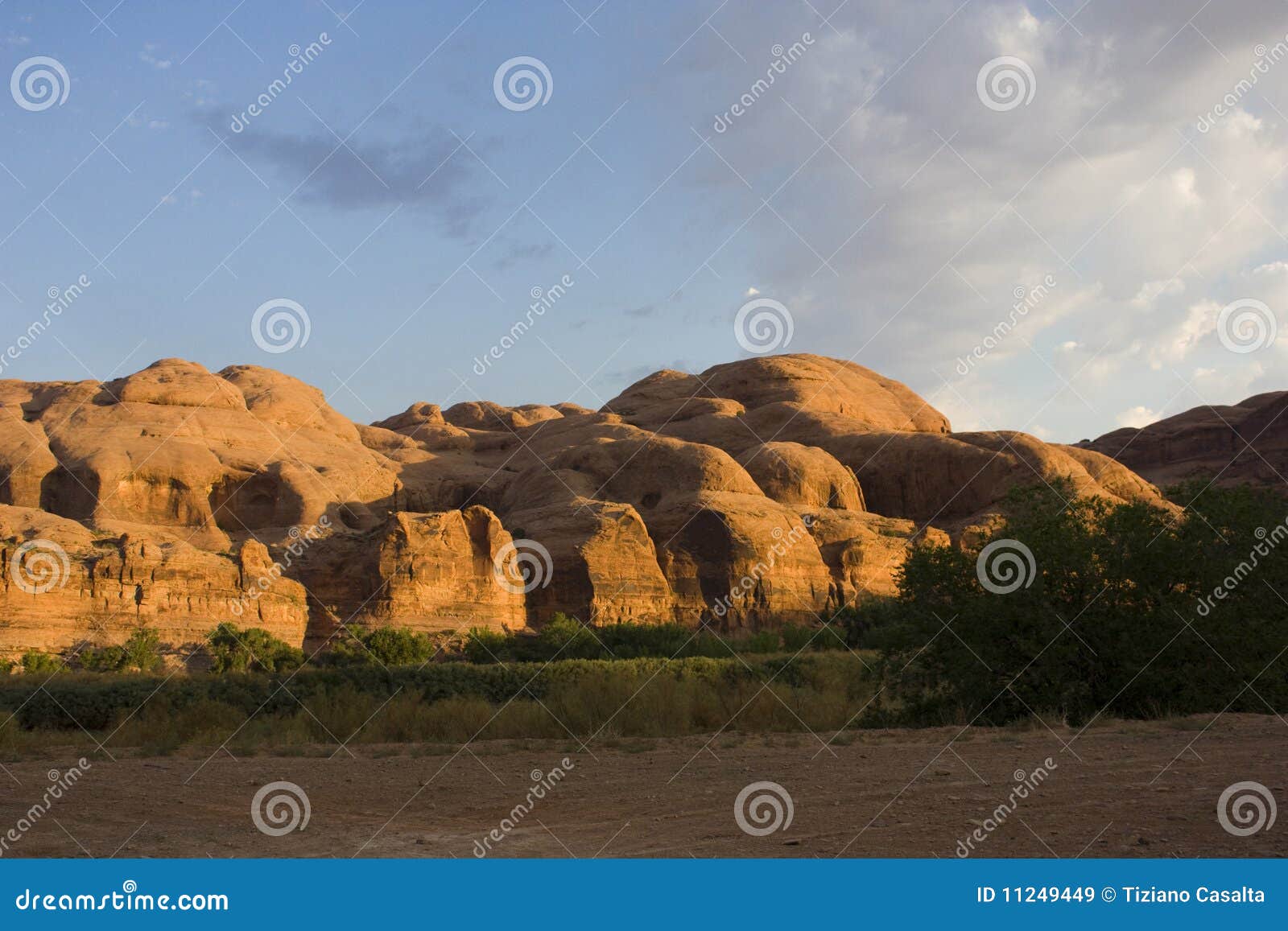 Arches National Park stock image. Image of arid, cliff - 11249449