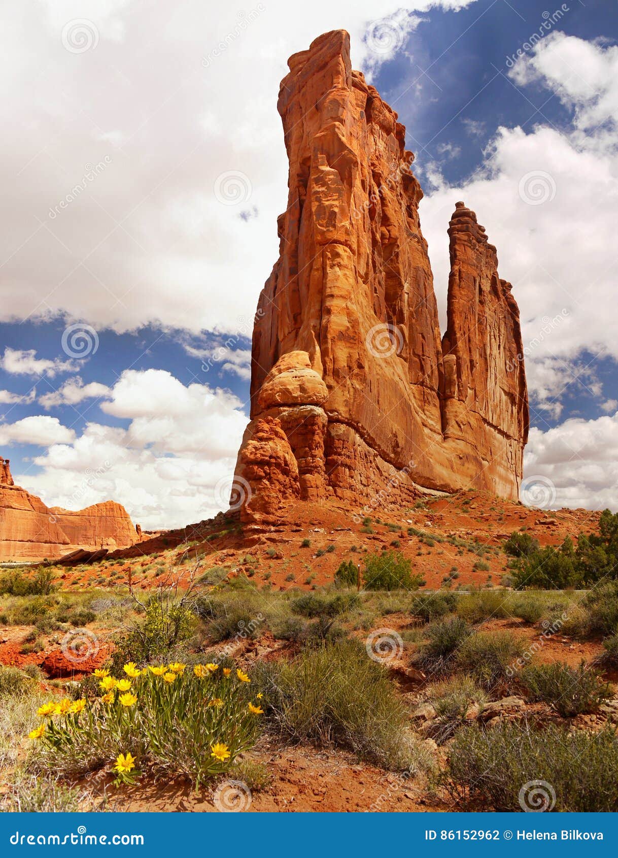 Arches National Park, Moab Utah Stock Photo - Image of trail, tour ...