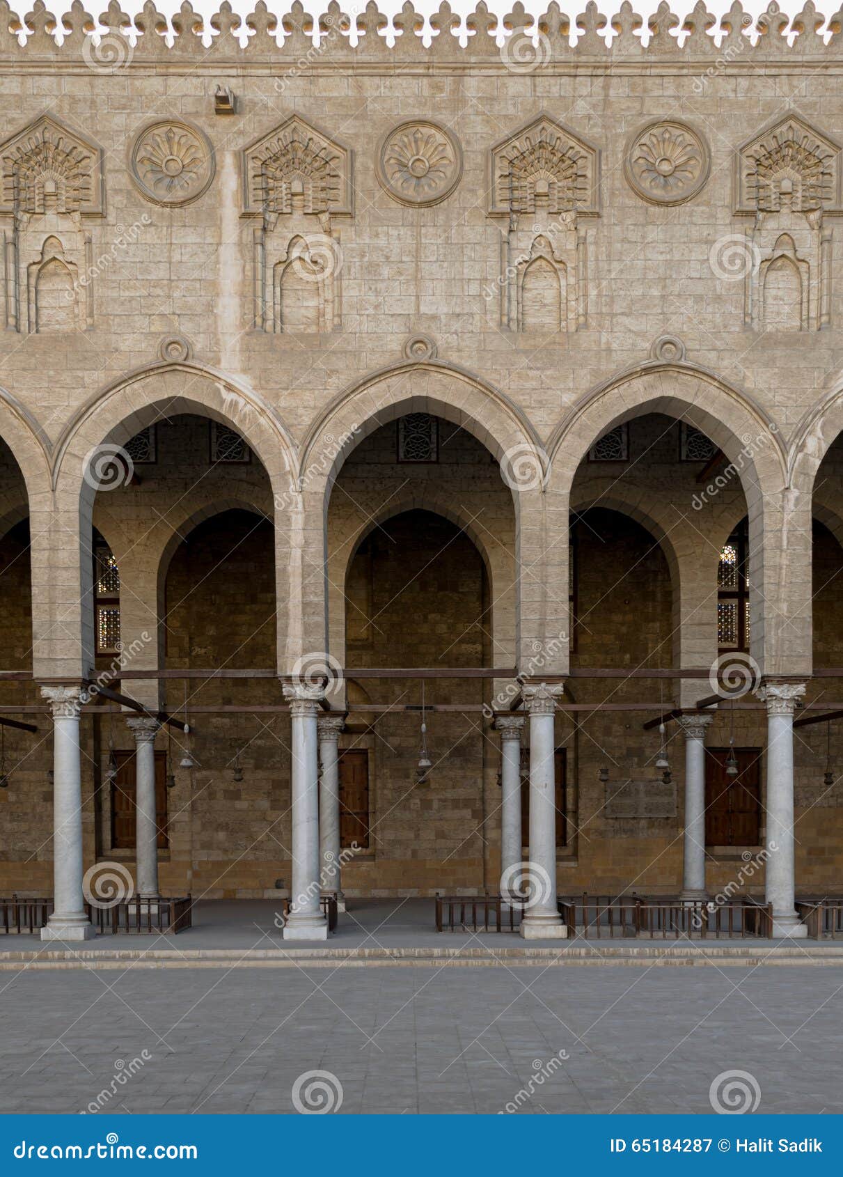 Arches Surrounding The Courtyard Of A Historic Mosque, Egypt Royalty ...