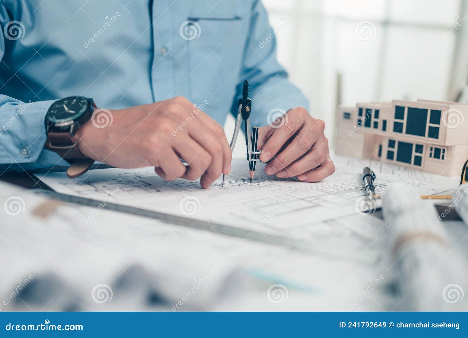 Architect Engineer Use Compass Drawing Design Working on Blueprint ...