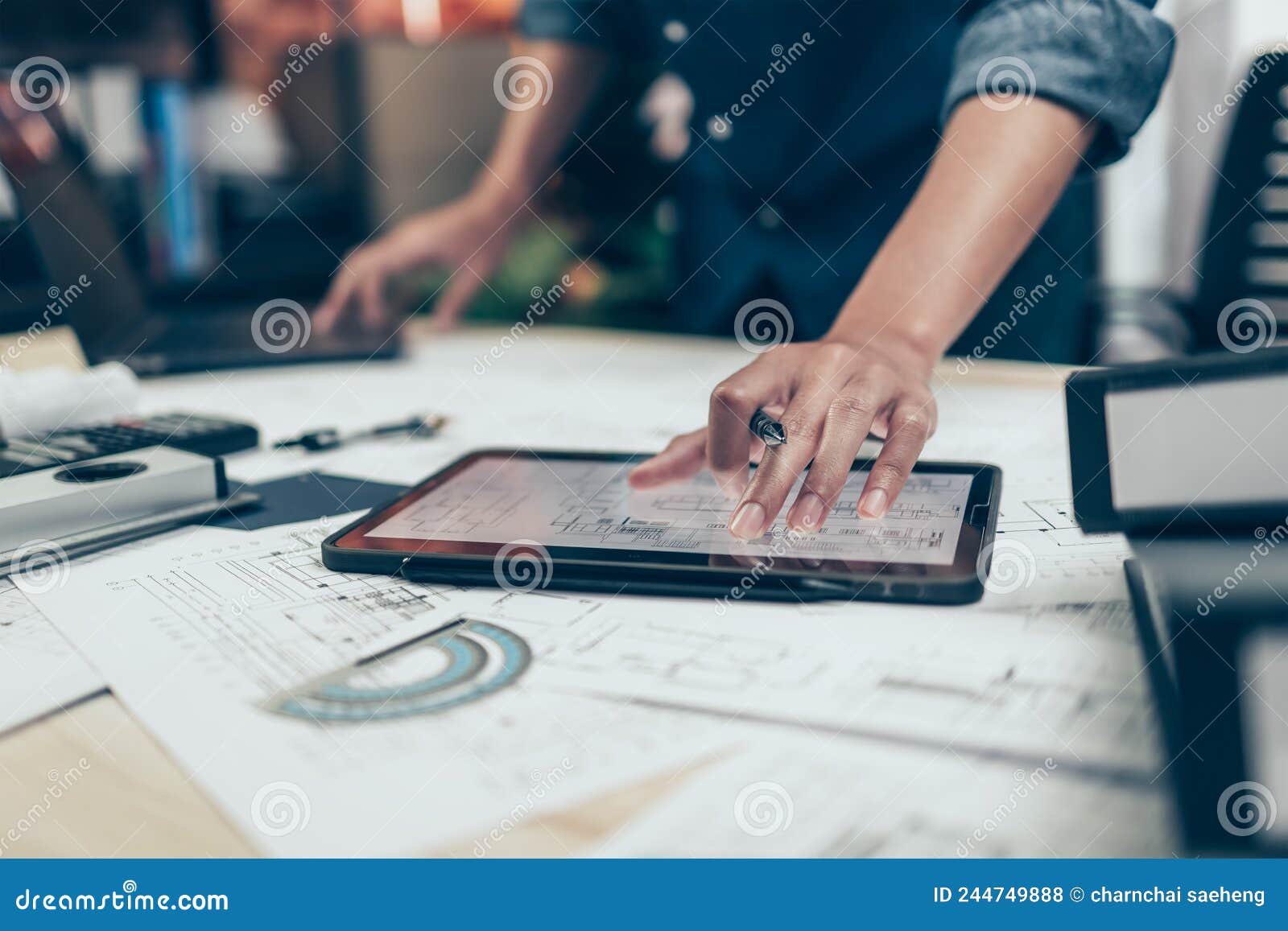 Architect Engineer Use Tablet To Read Drawing Design. House Planning ...