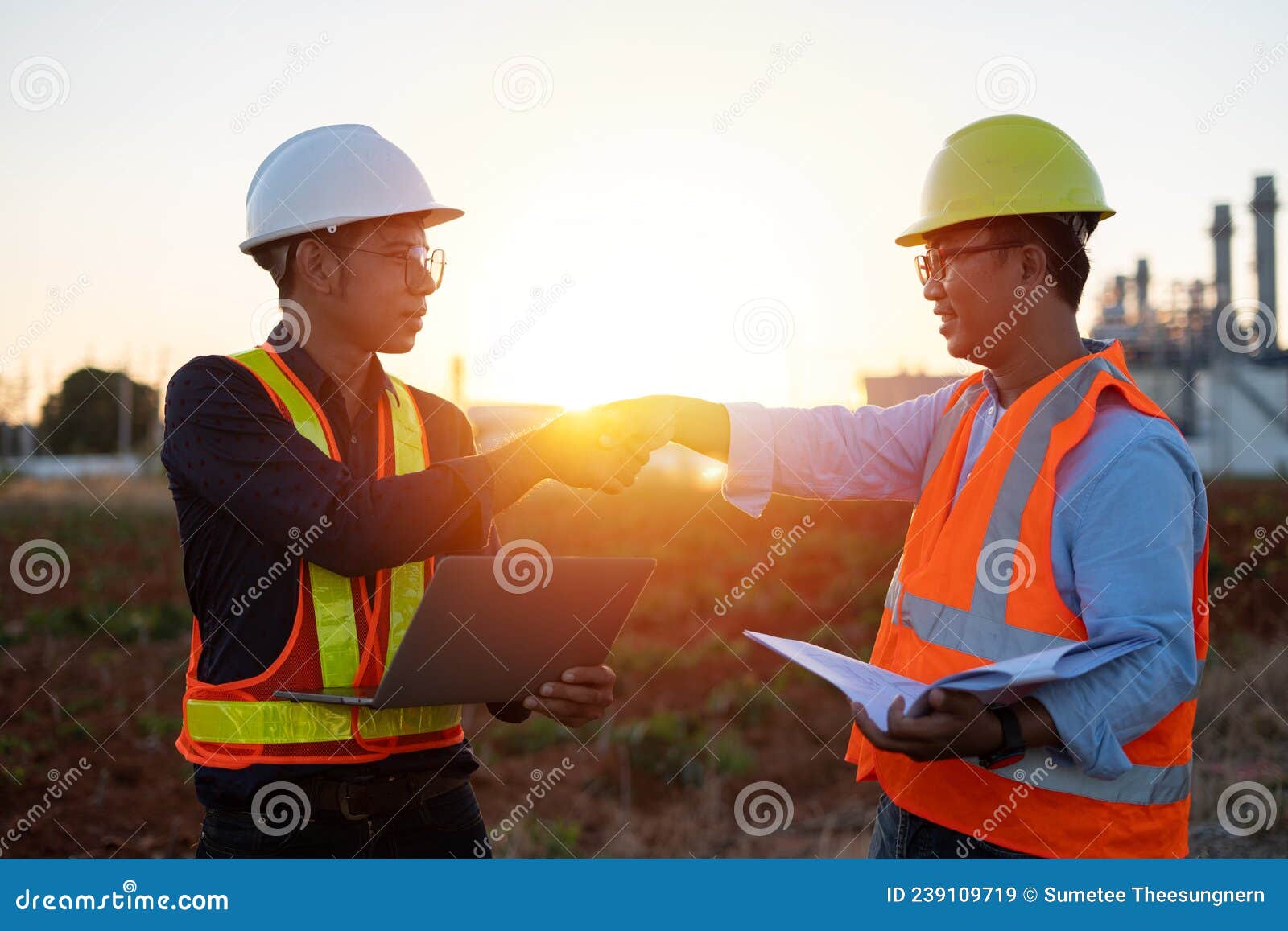 Architect and Engineer Working at the Construction Site and Discussion ...