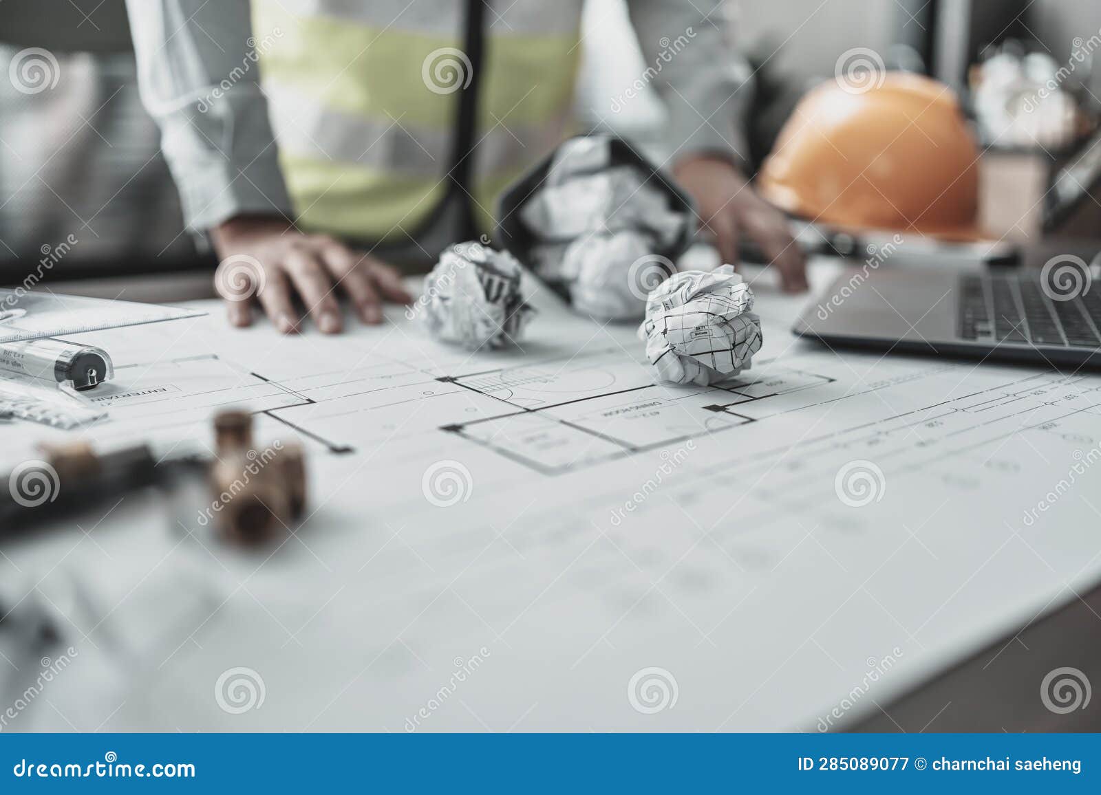 The Architect Made a Mistake in Designing the Plan. Paper Crump on ...