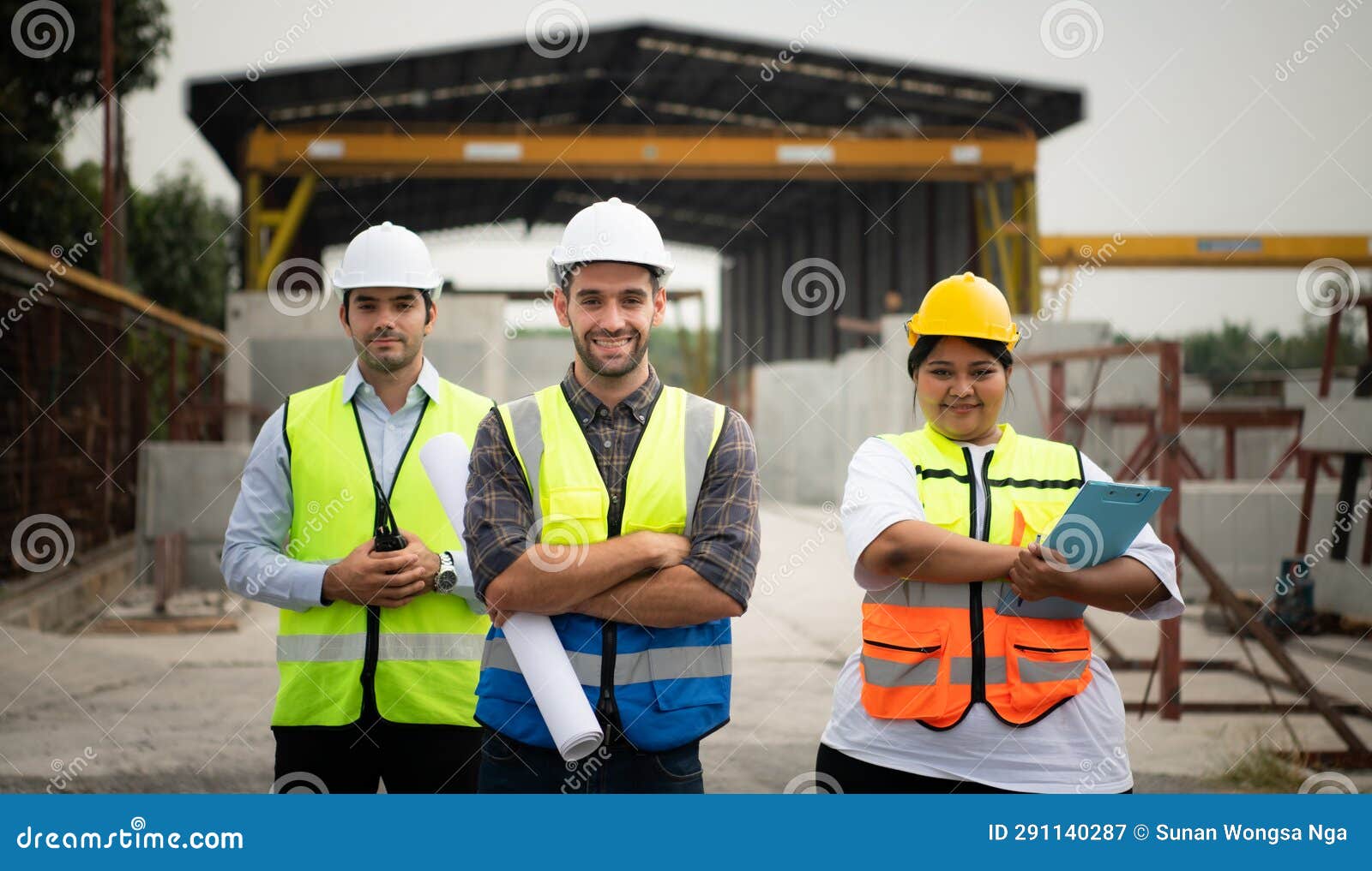 Architect Portrait Construction Supervisor and Construction Engineer ...