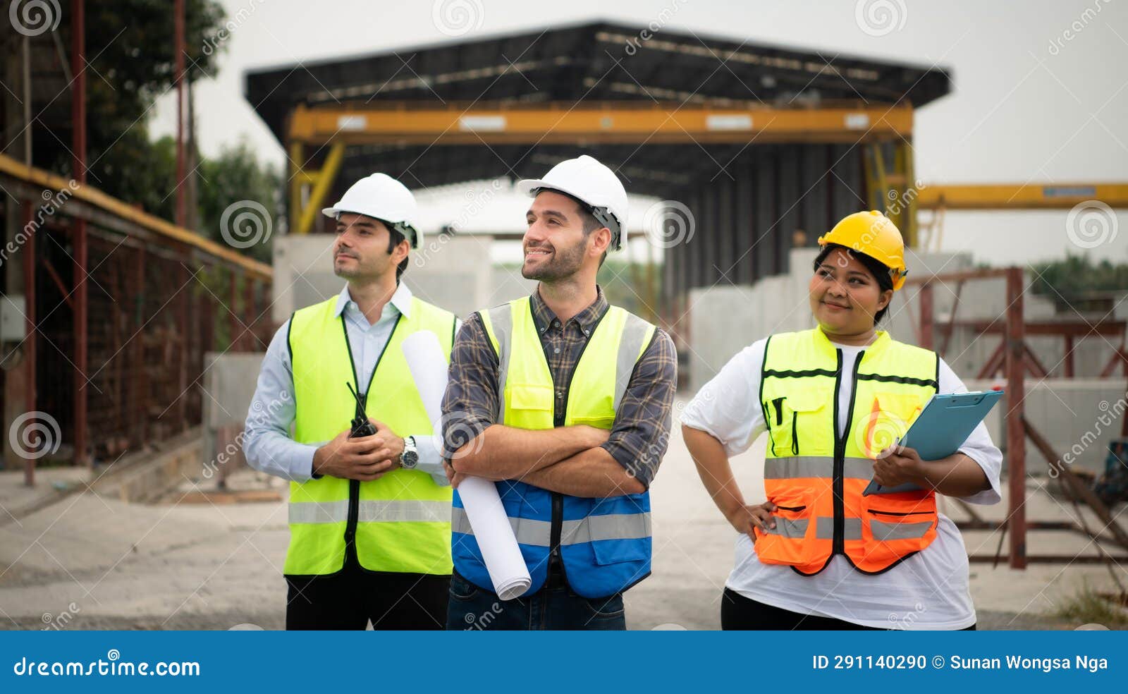 Architect Portrait Construction Supervisor and Construction Engineer ...