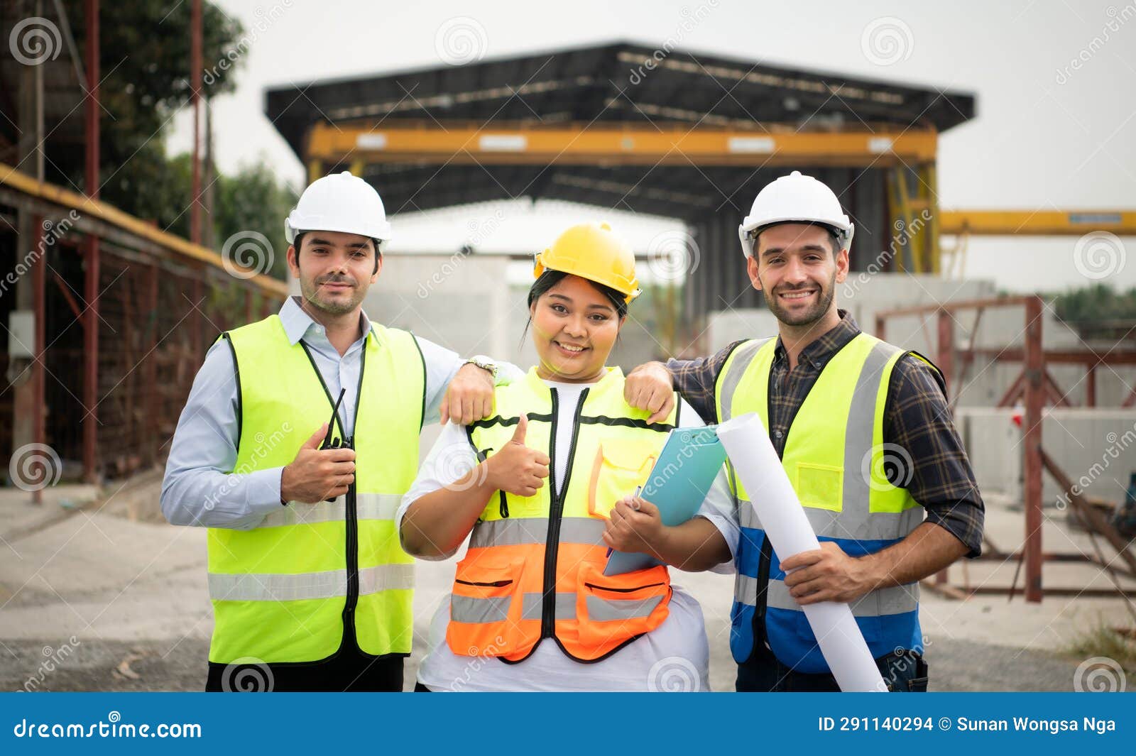 Architect Portrait Construction Supervisor and Construction Engineer ...