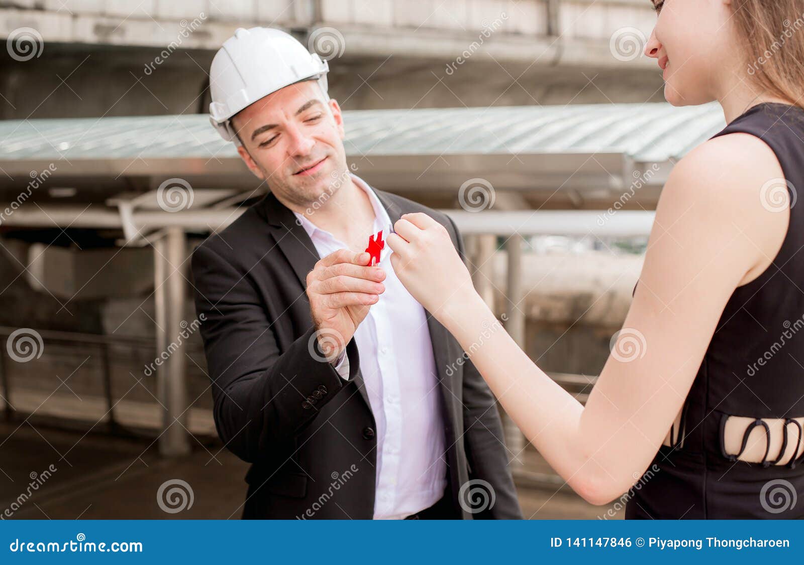 Architect Thinking Success Concept,Engineer People Making Jigsaw and ...