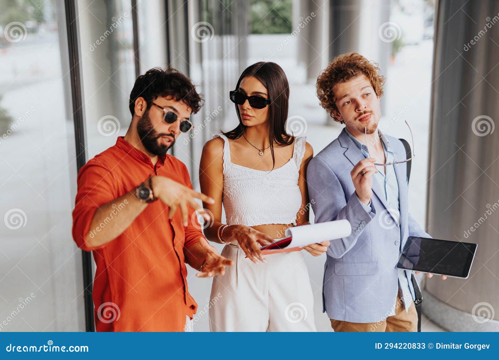 Architects, Engineers and Designers Discuss Project Costs, Plan and ...