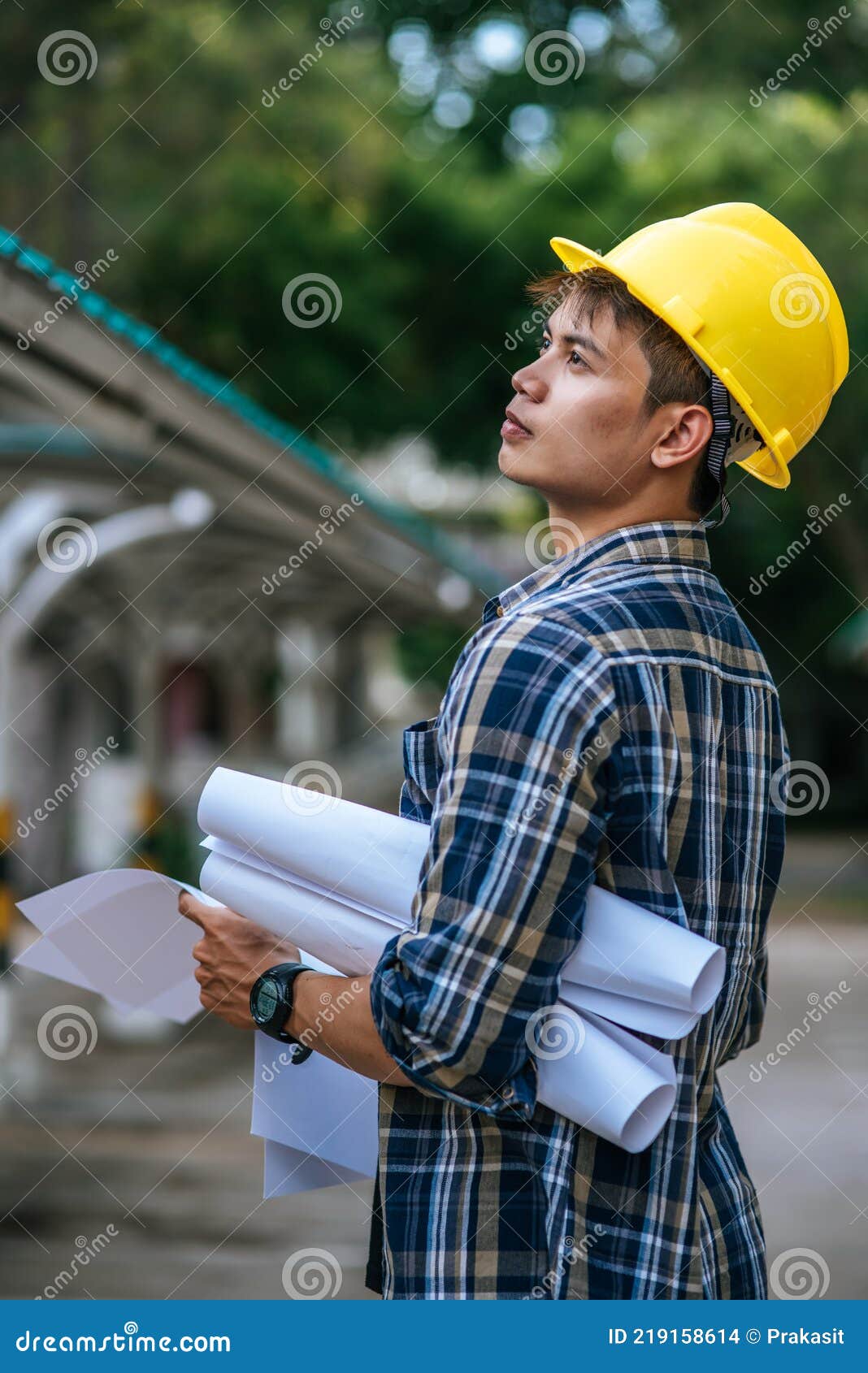 Architects Hold the Building Plan and Check the Work Stock Photo ...