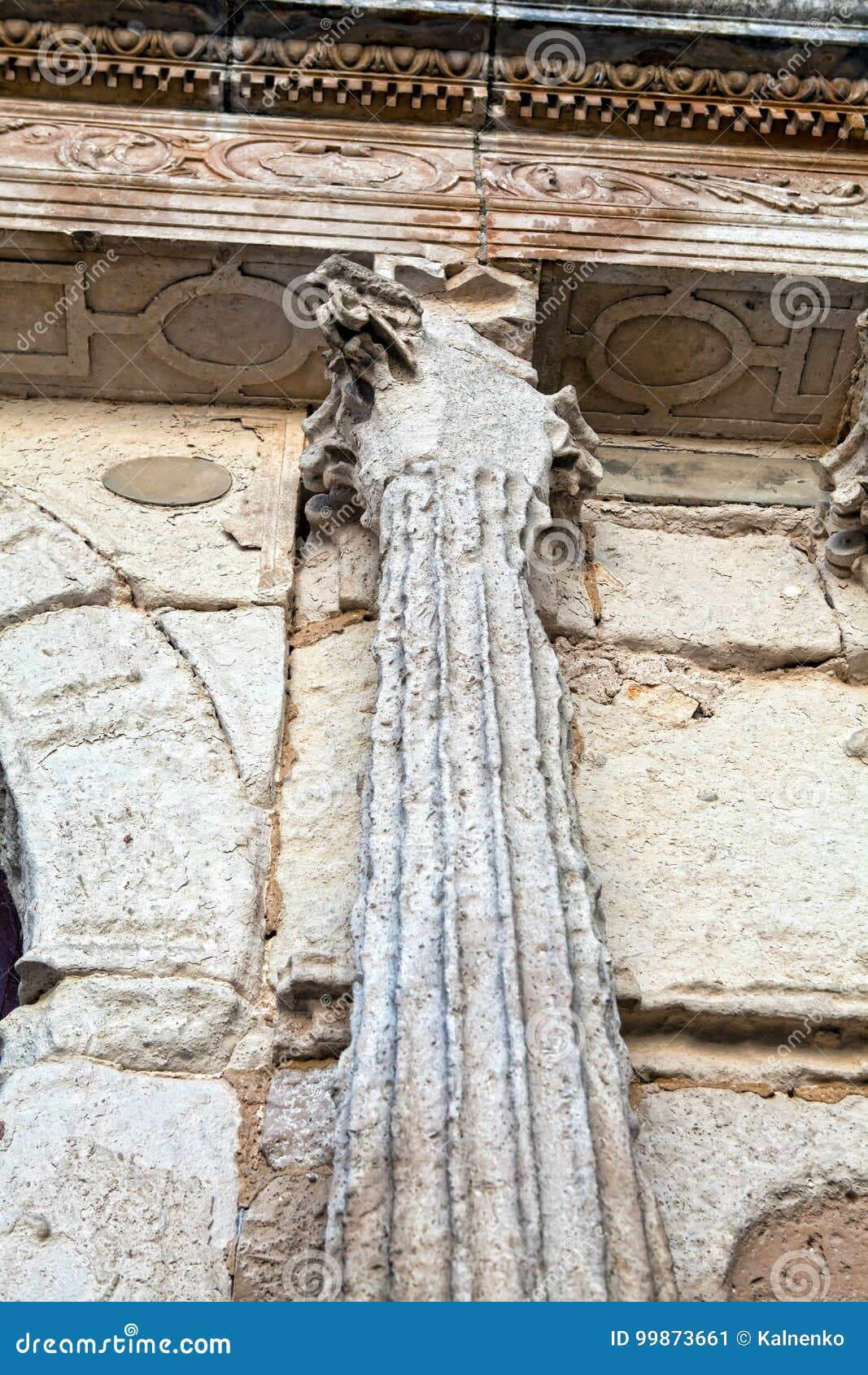 Architectural Elements of the Ancient Temple Stock Image - Image of ...
