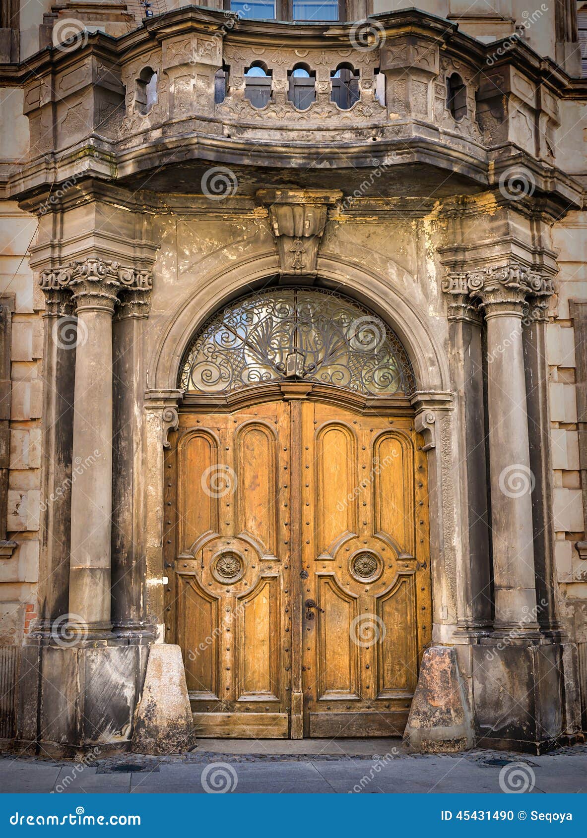 Architectural Elements On Old Facades, Old Houses In The City ...