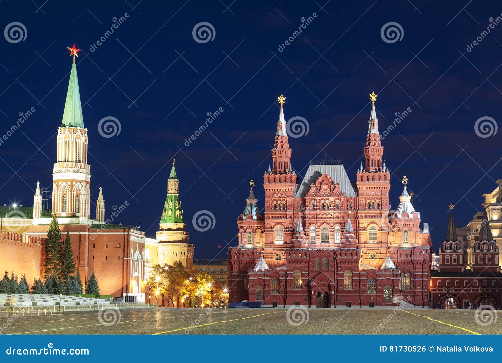 The Architectural Ensemble of the Red Square at Night, Moscow Stock ...