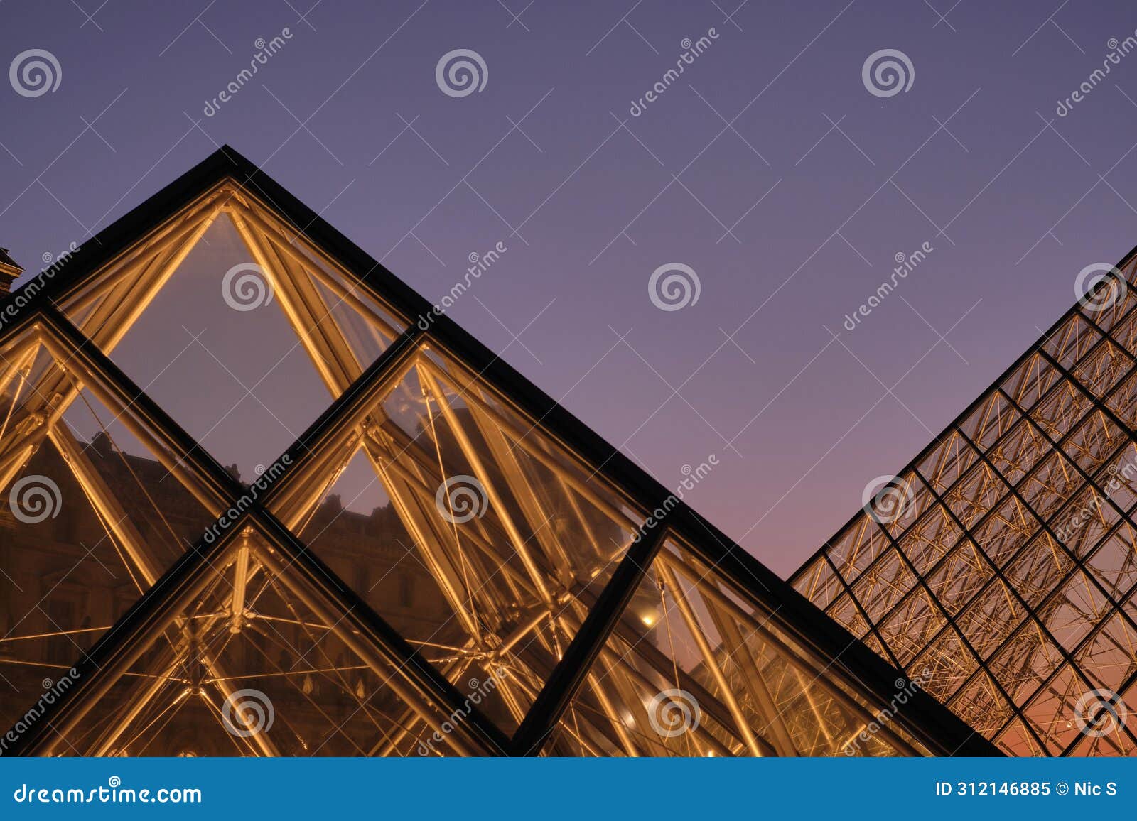 The Architectural of Modern Art Museums Editorial Image - Image of line ...