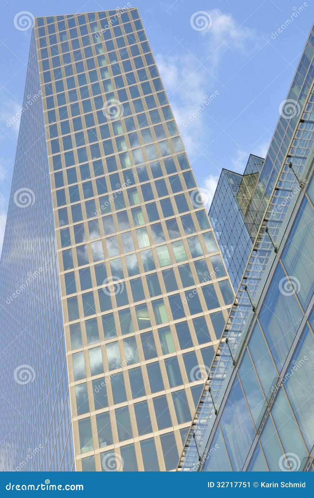 Architecture Abstract Skyscraper Stock Image - Image of clarity, metal ...