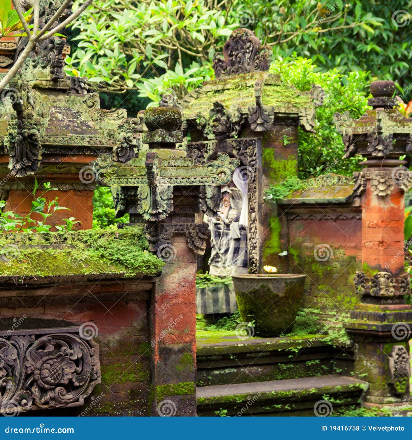 Architecture of Bali stock photo. Image of hindu, landmark - 19416758