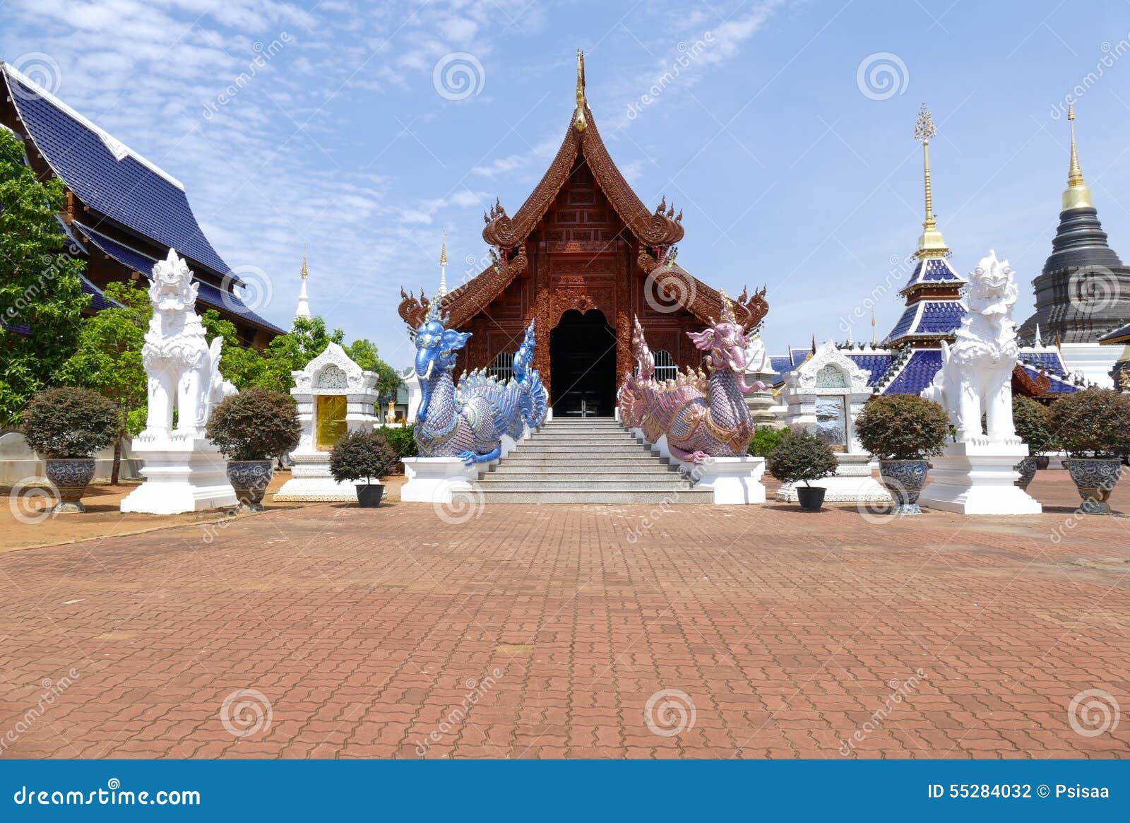 Architecture of Buddhist Church in Temple Stock Photo - Image of asian ...