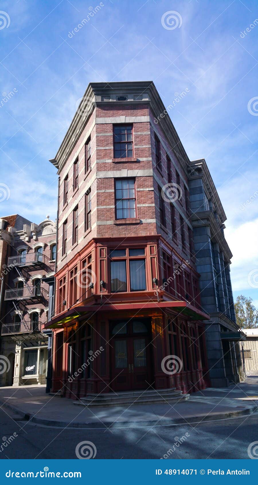 Architecture Buildings at Universal Studios Editorial Photo - Image of ...