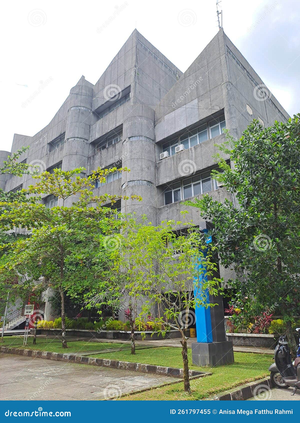 The Architecture of Campus Buildings is Unique and Beautiful Stock ...