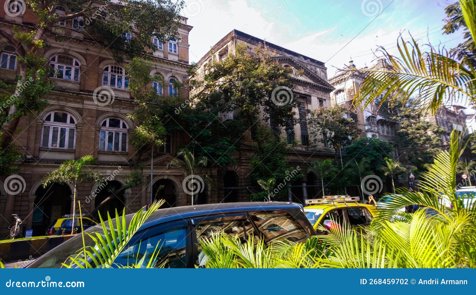 Architecture in the Center of Mumbai. House in a Thicket of Trees in ...