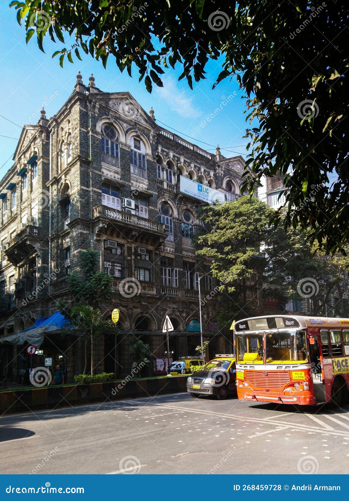 Architecture in the Center of Mumbai. Transport in India. Editorial ...
