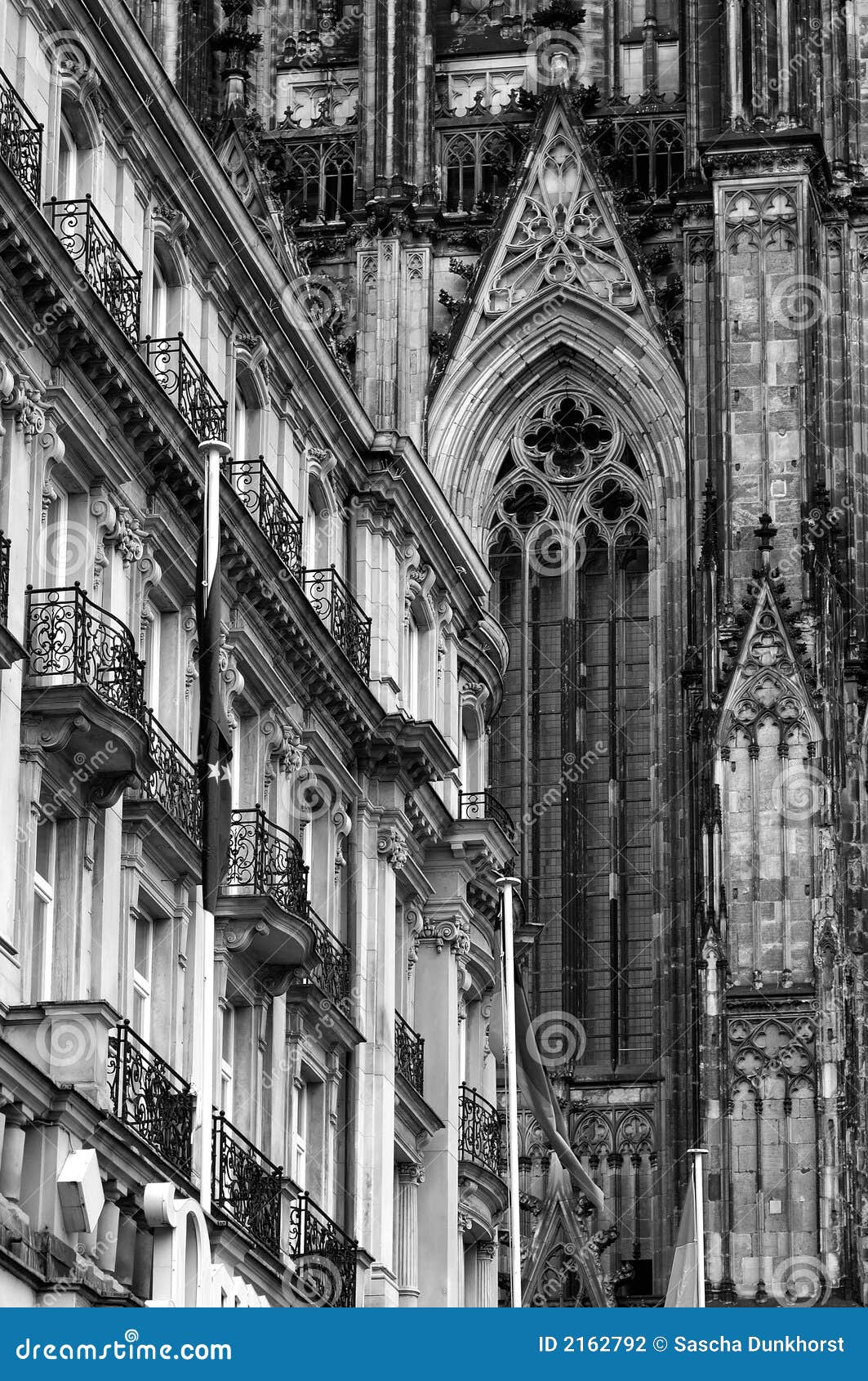 Architecture classique photo stock. Image du vieux, gothique - 2162792