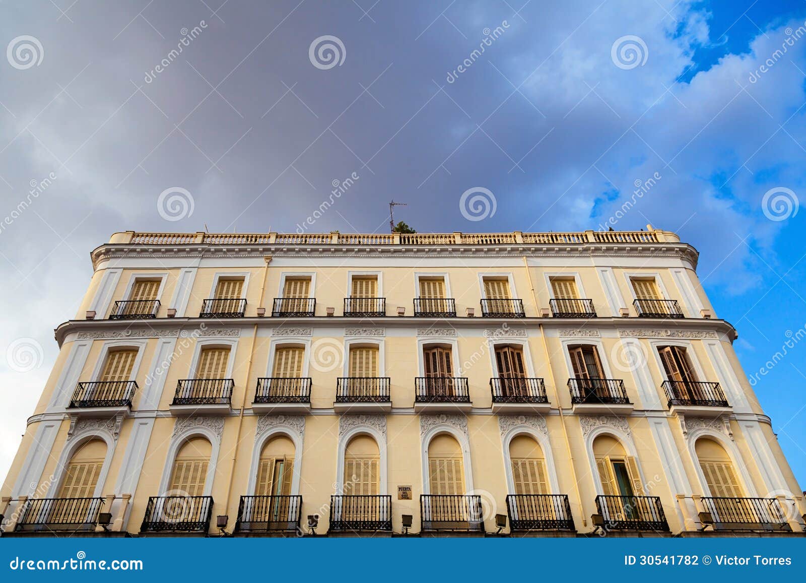 Architecture classique photo stock. Image du centre, architecture ...