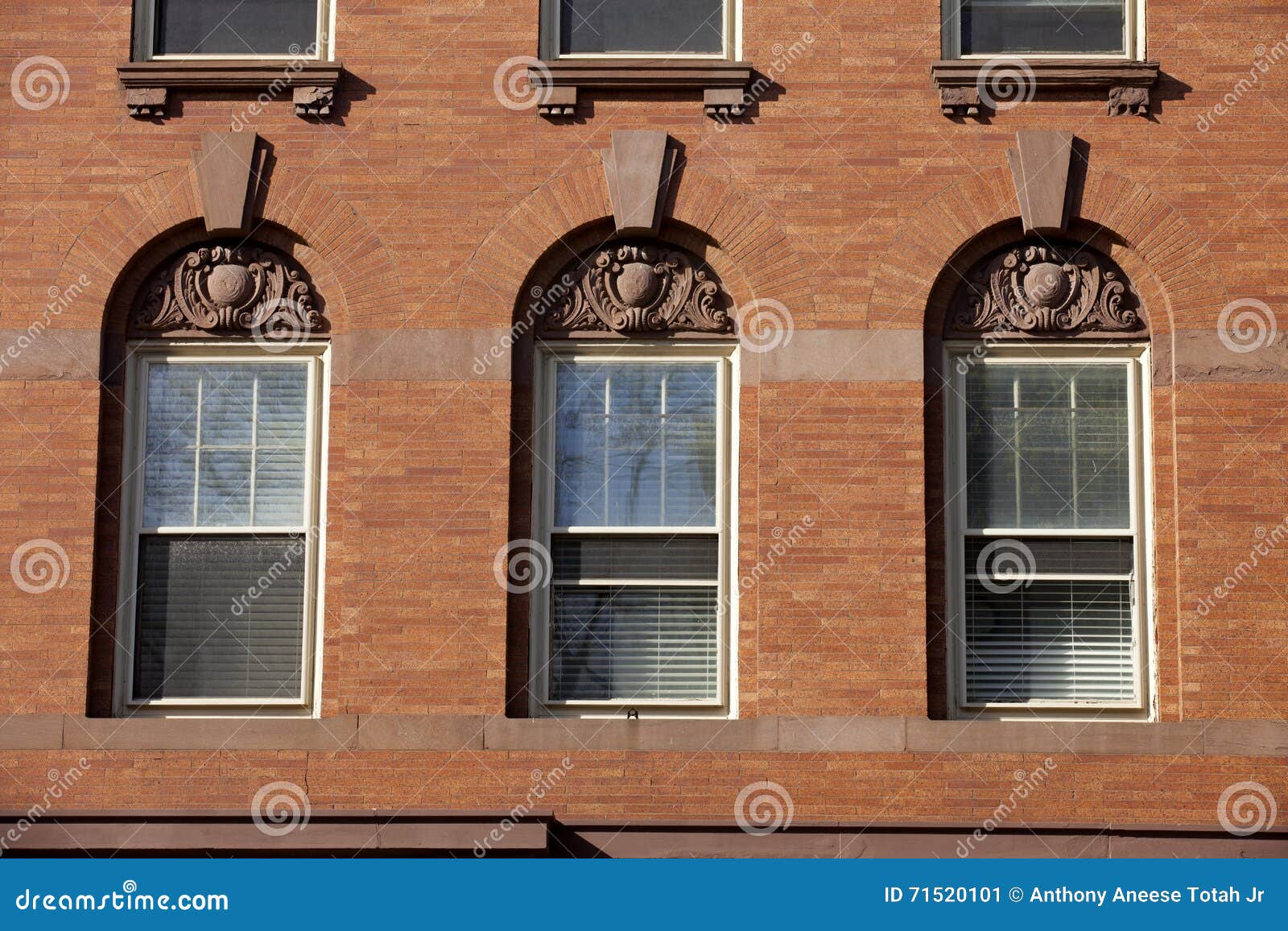 Architecture Detail: Windows Stock Image - Image of keystone, building ...