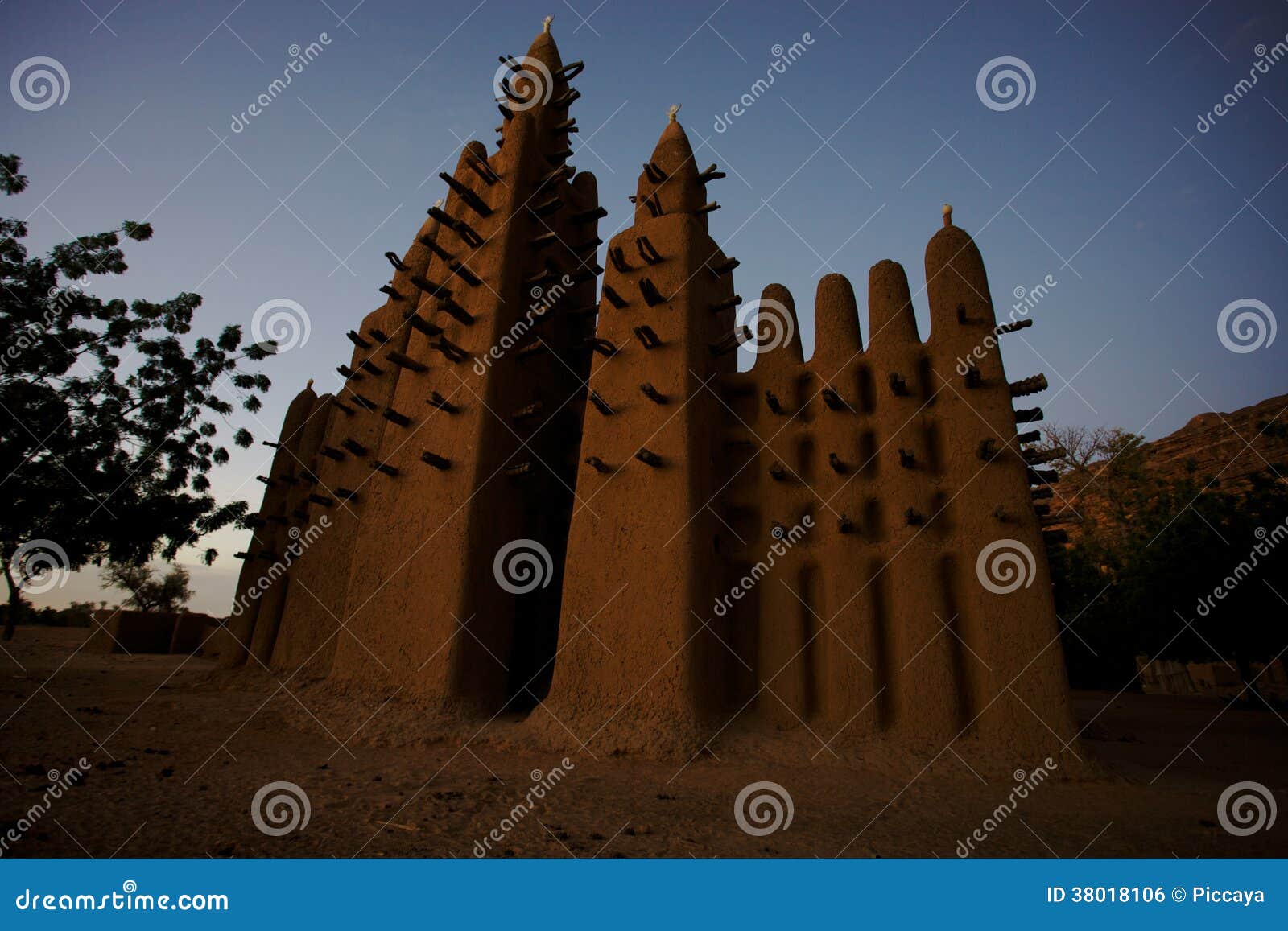 Architecture du Soudan photo stock. Image du panoramique - 38018106