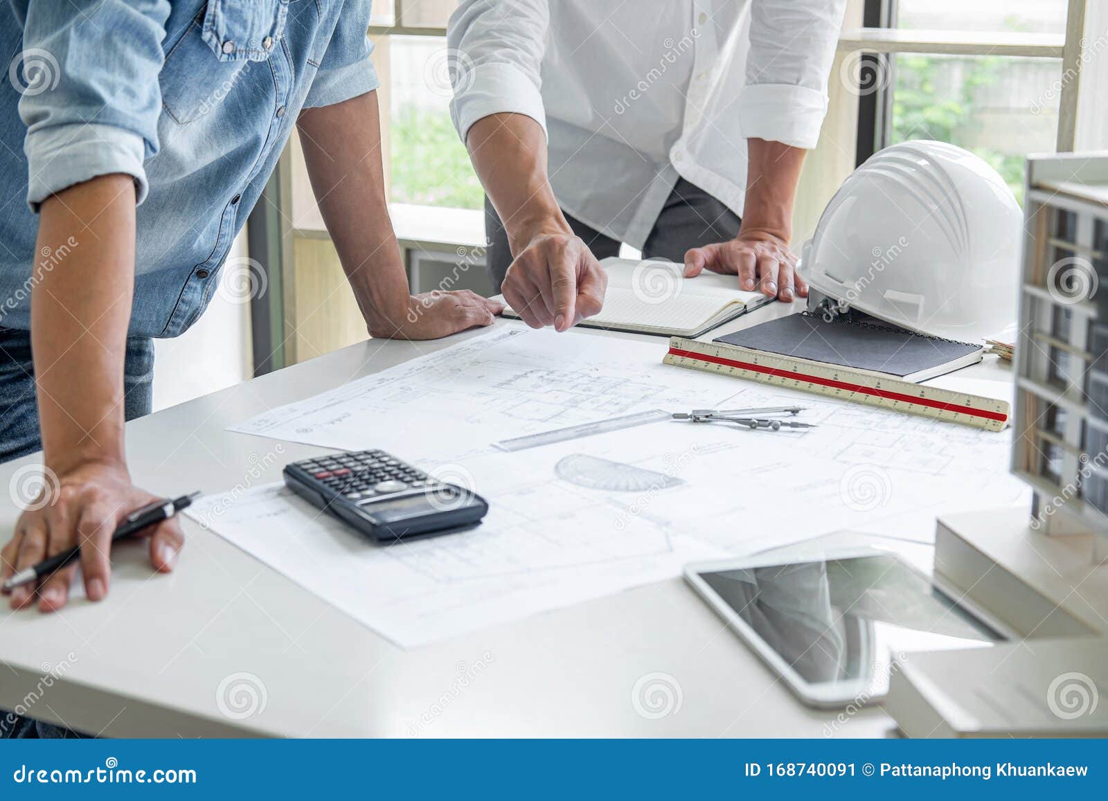 Architecture Engineer Teamwork Meeting, Drawing and Working for ...