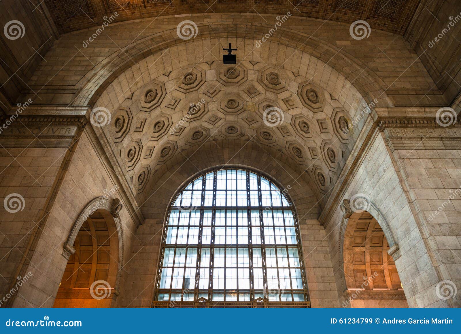 Architecture Inside Union Station in Toronto Stock Image - Image of ...