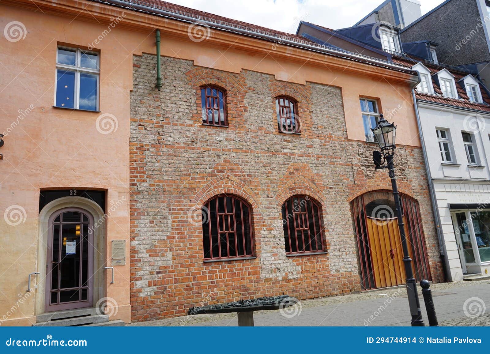 The Gothic House is One of the Most Important Medieval Architectural ...