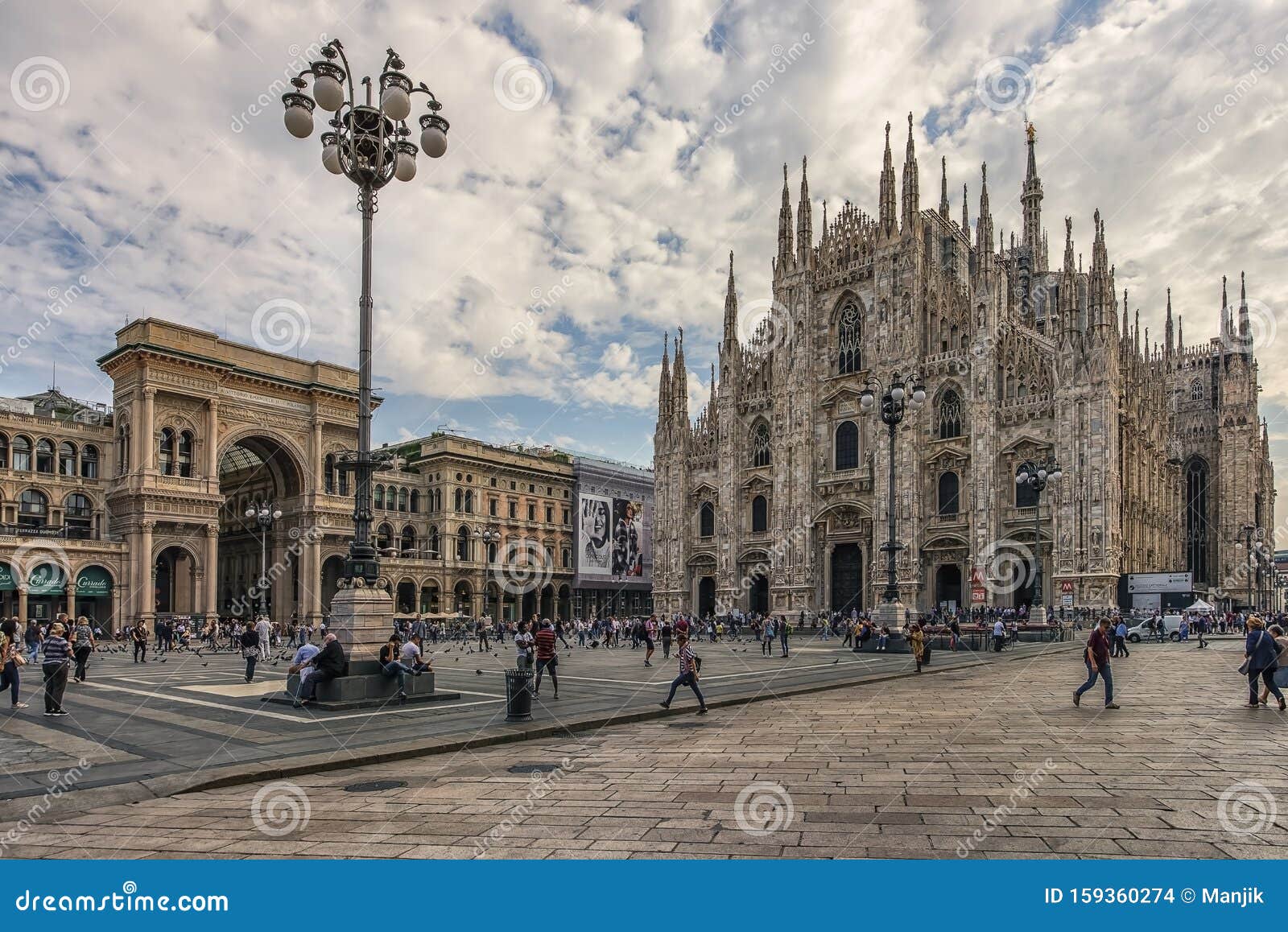 Architecture in Milan editorial stock image. Image of ancient - 159360274