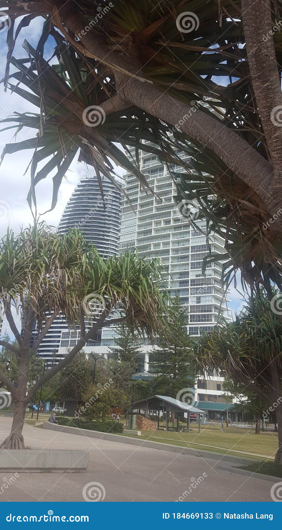 Architecture - Modern Architecturally Designed Buildings in Broadbeach ...