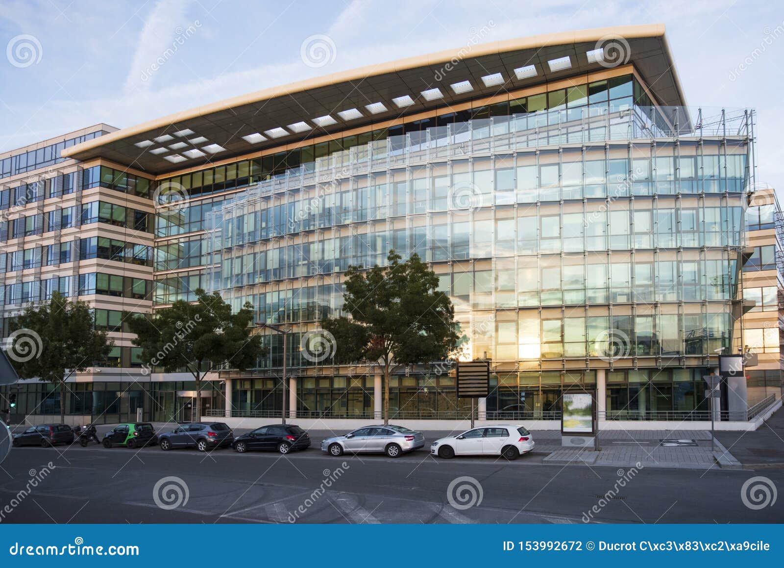 Architecture of a Modern Glazed Building Stock Photo - Image of ...
