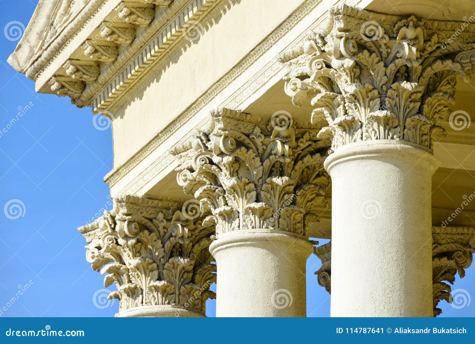 Architettura Antica Greca E Romana Costruzione Storica Con Le Colonne ... Architettura Antica Greca E Romana Costruzione Storica Con Le Colonne ...