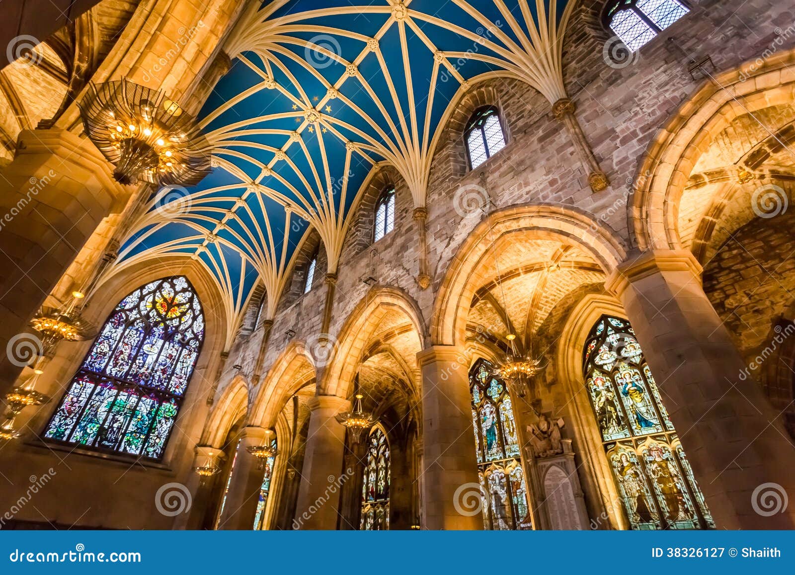 Archway in the Cathedral, Edinburgh Stock Image - Image of archway ...