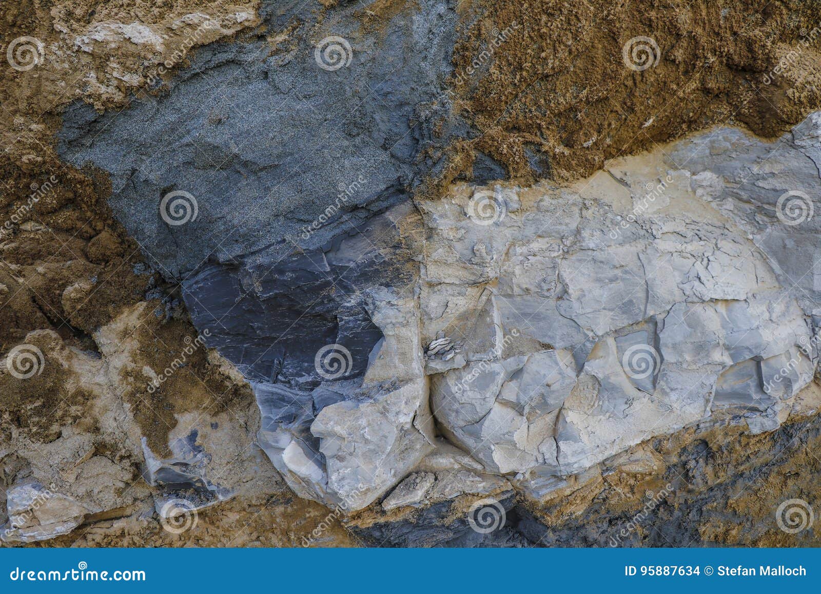 Arcilla, Roca Y Arena En Capas Foto de archivo - Imagen de playa, onda ...