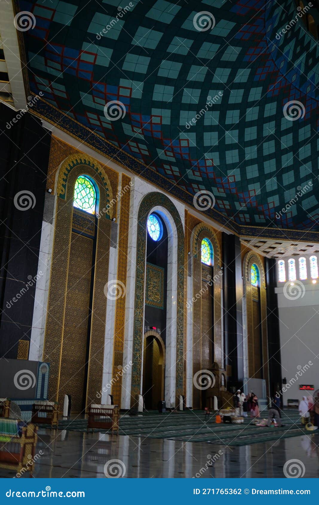 Arcitecture the Biggest Mosque in Indonesia Editorial Photography ...