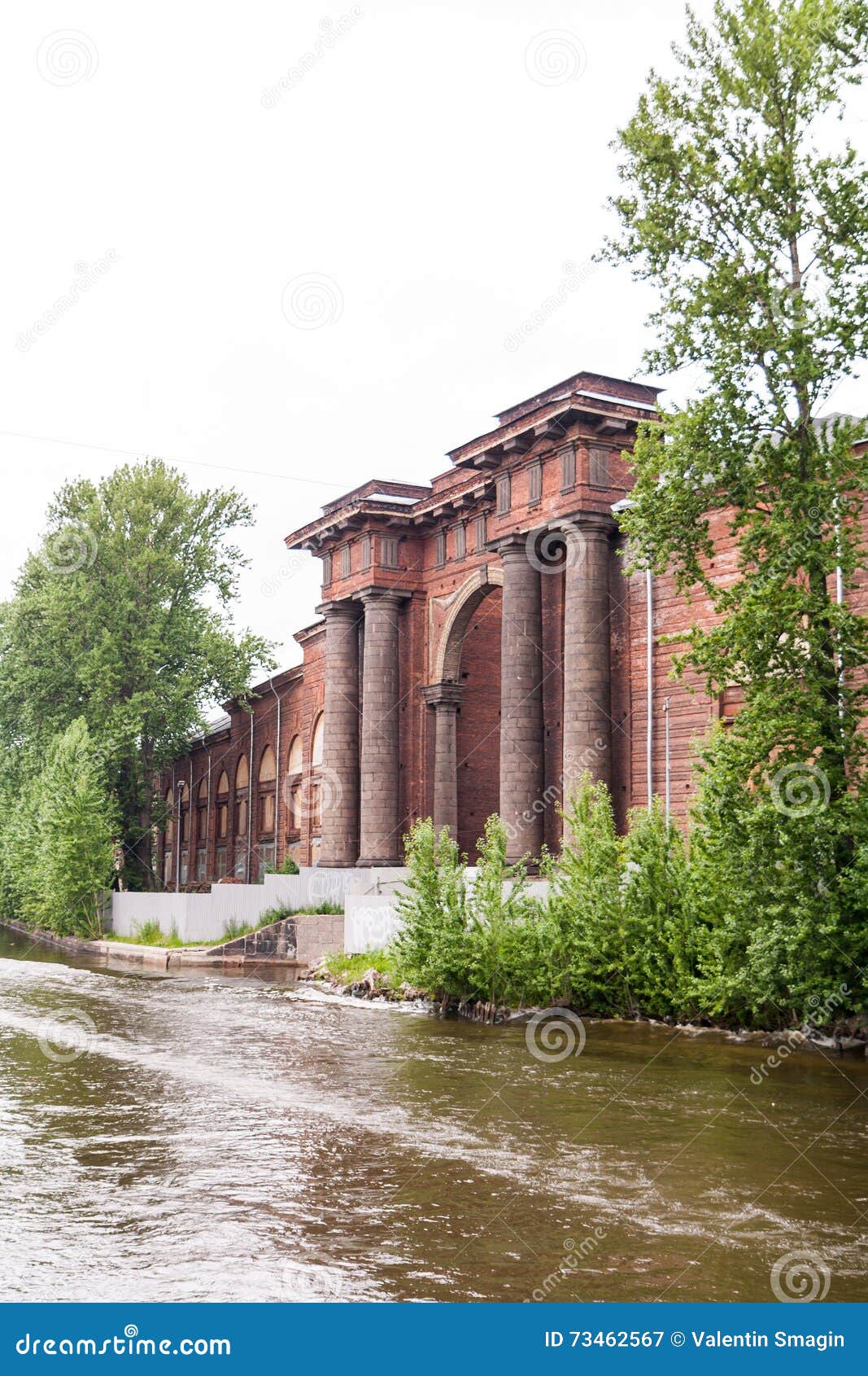 Arco Da Holanda Nova No Rio De Moika Imagem de Stock - Imagem de europa ...