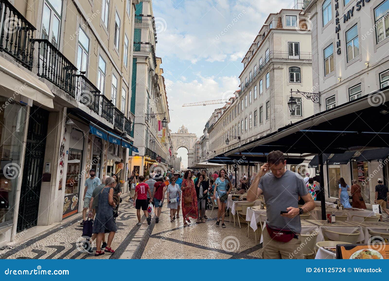 Arco Da Rua Augusta in Lisbon Editorial Stock Image - Image of people ...
