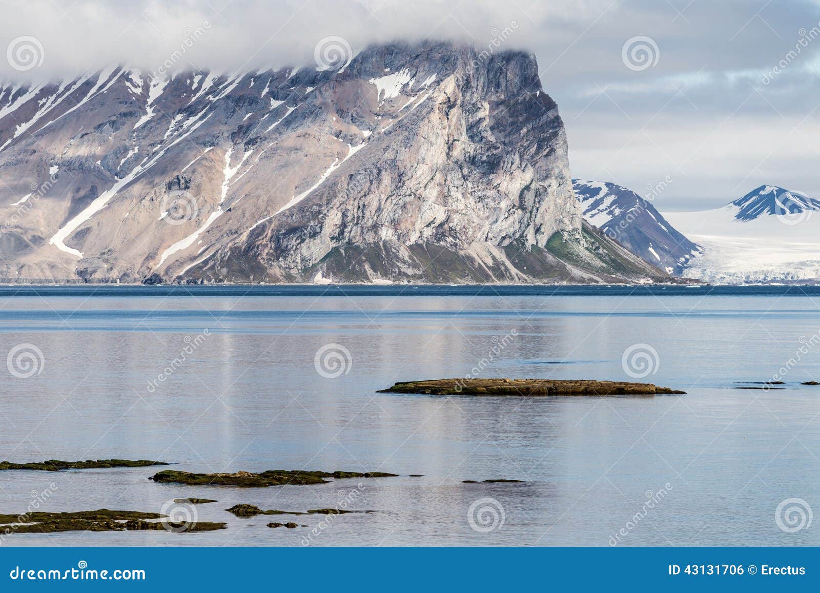 Arctic Summer Landscape - Spitsbergen, Svalbard Stock Photo - Image of ...