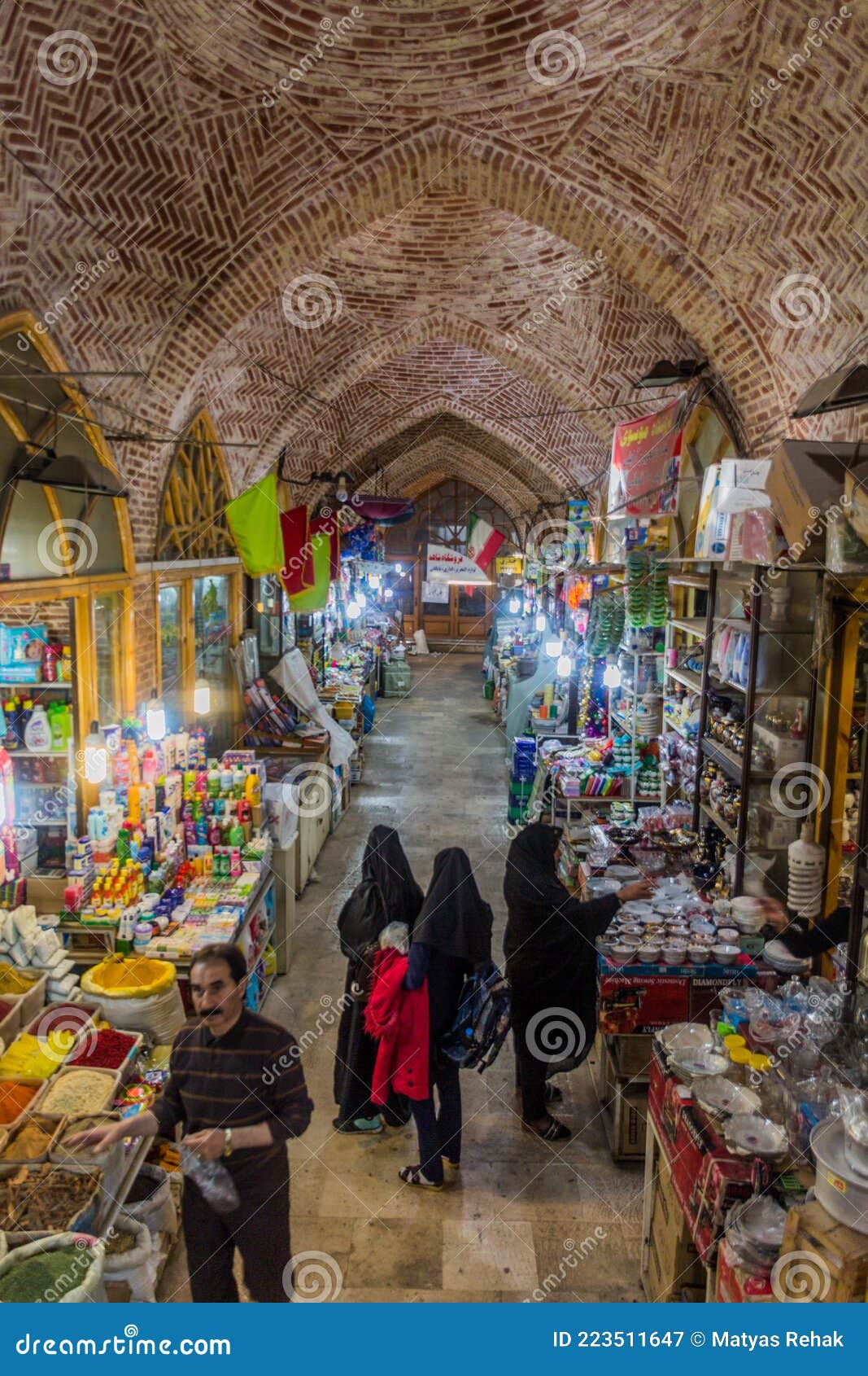 ARDABIL, IRAN - APRIL 10, 2018: View of Bazaar Market in Ardabil, Ir ...