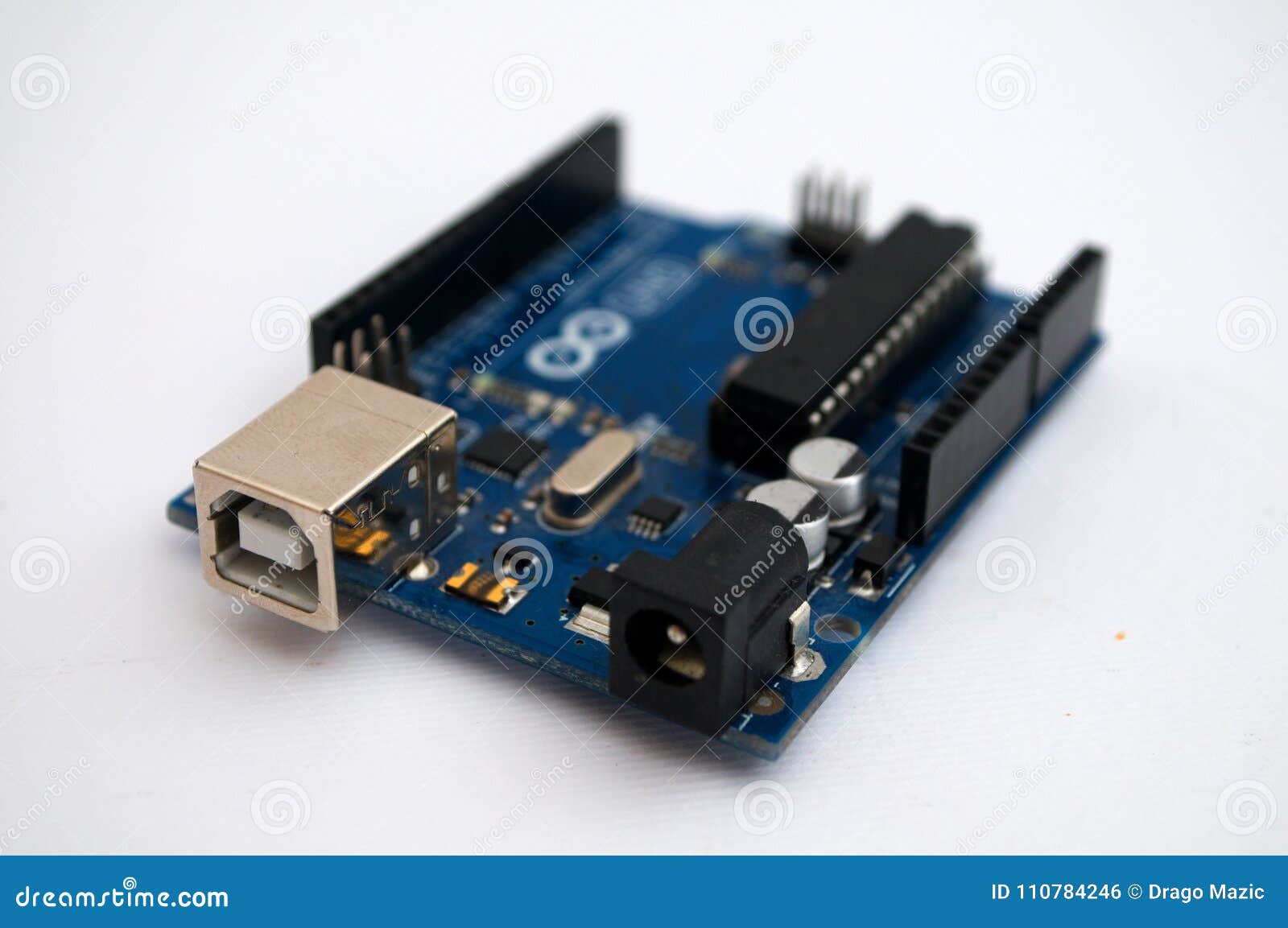 Arduino Is Open Source Micro Controller Board Used In Electronics And Robotics Project Led 7113
