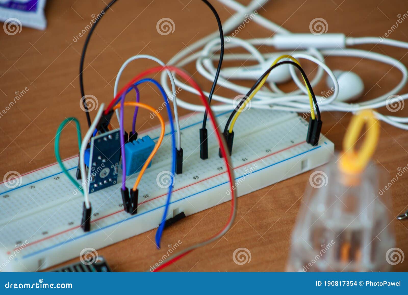 Arduino Electronic Platform For Hobbyists. Electronic Programming ... Arduino Electronic Platform For Hobbyists. Electronic Programming ...