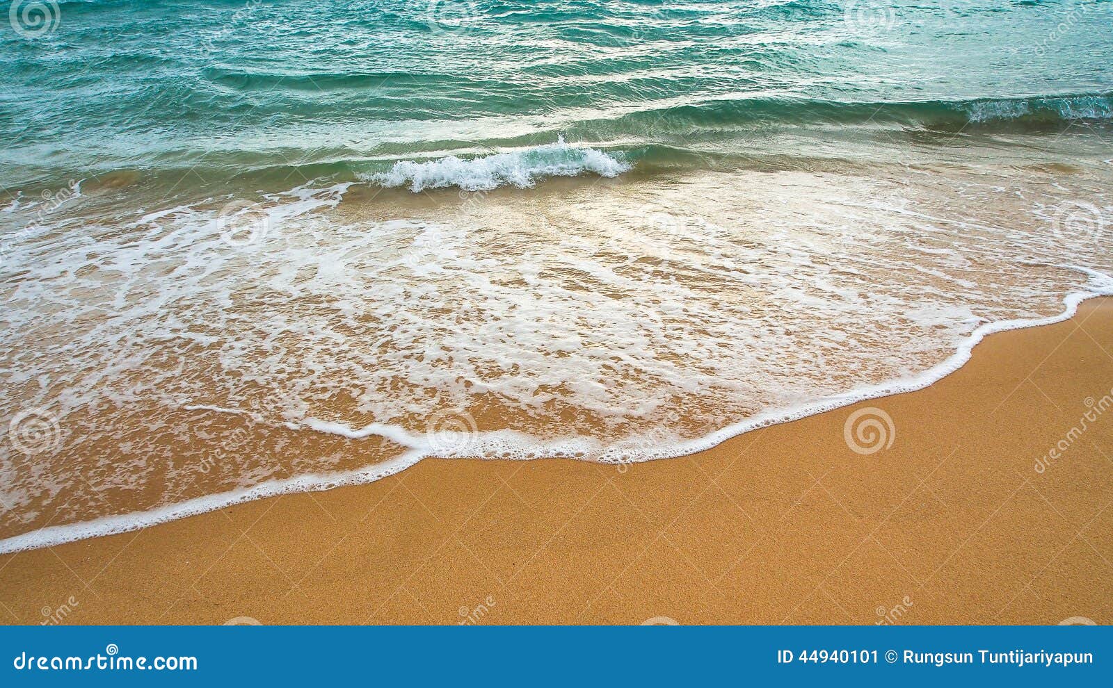Areia E água Do Mar Da Praia Imagem de Stock - Imagem de costa, fundo ...